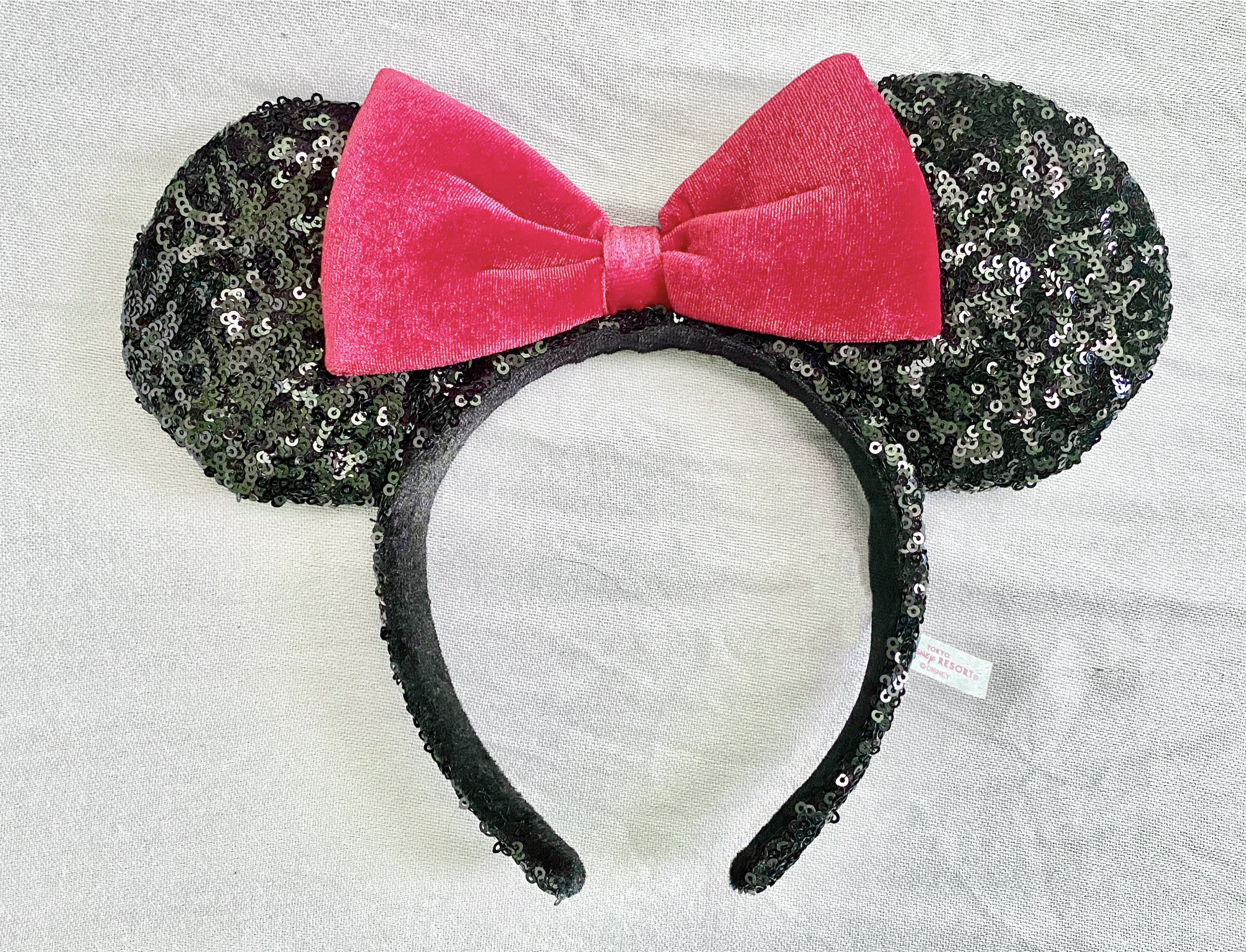 Red Velvet Bow Ears – TDR – Minnie Ear Collectors